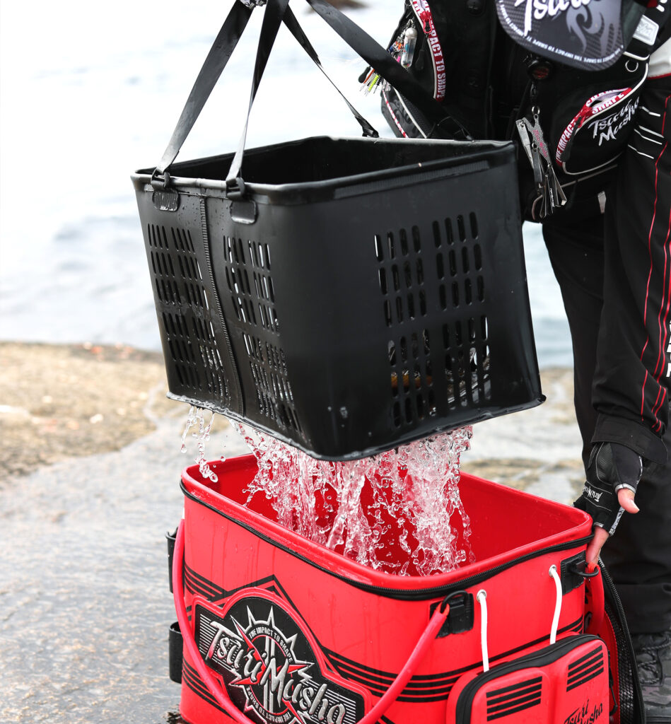 ドデカエンブレム キープバッカン50 | 釣武者